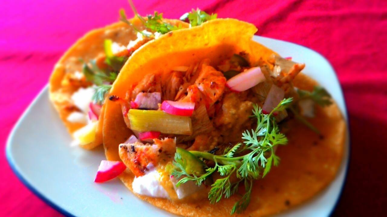 The History Of Tacos: Taco Facts & Taco Origins - The Dish Podcast