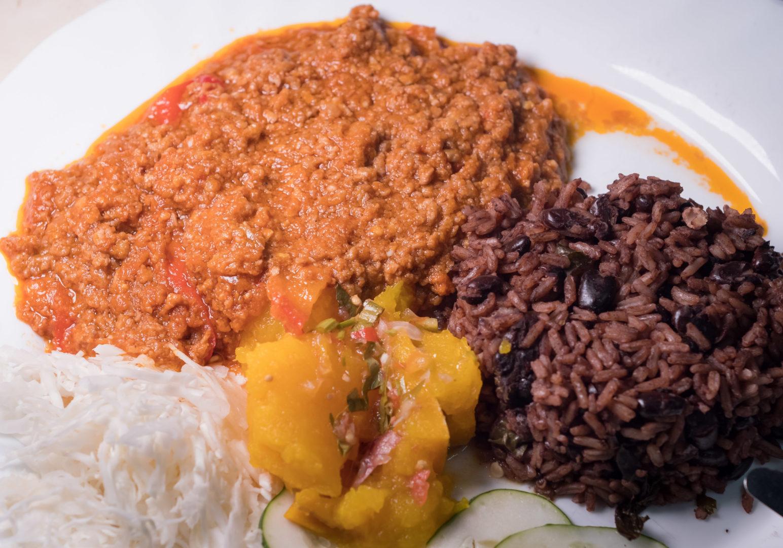 Cuban Food Guide: 40 Traditional Cuban Dishes + Cuban Cuisine History
