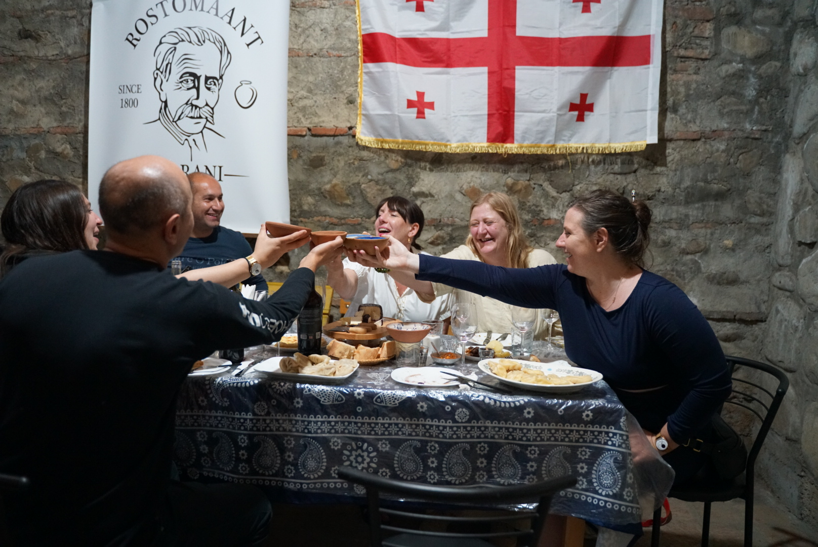 How to Plan a Food Tour in Any Destination